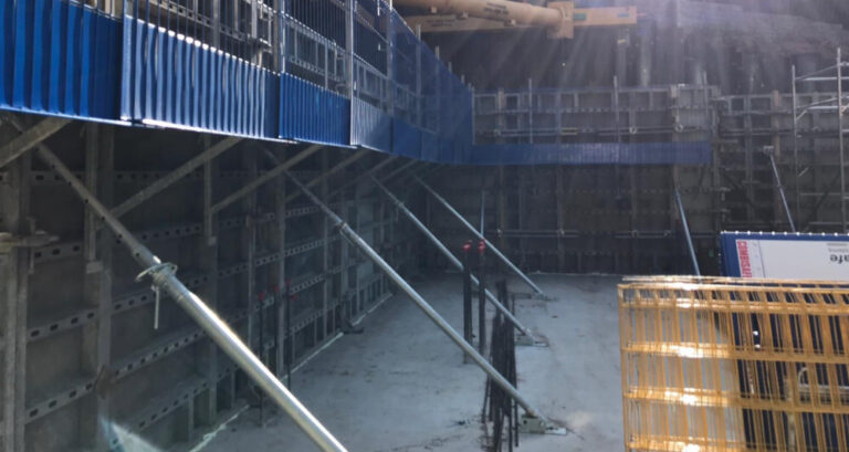 Push-Pull Props | Formwork Direct